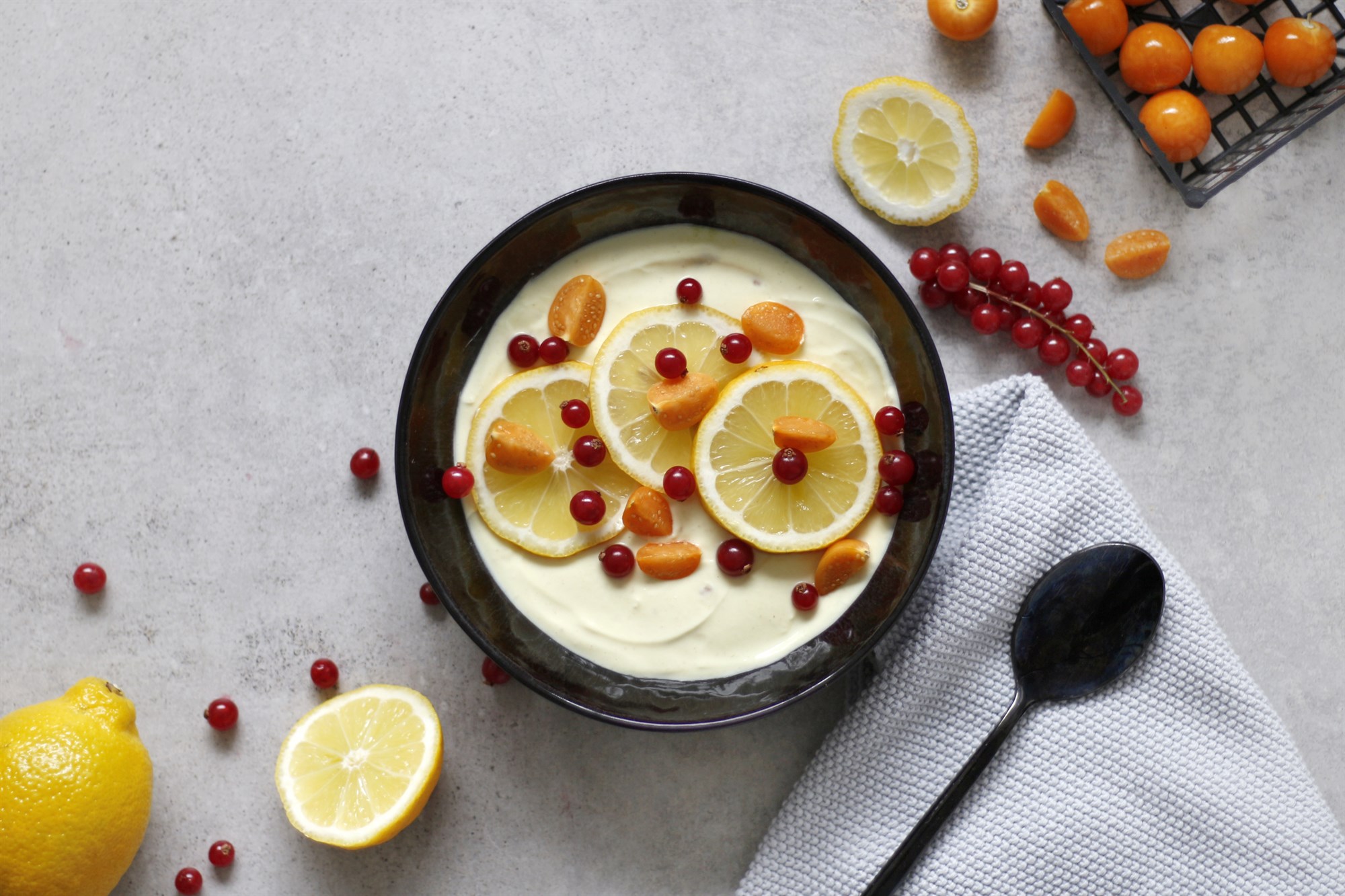 Lemon Ísey Skyr bowl